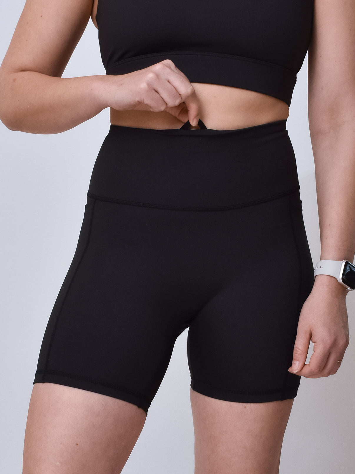 Routine High Waisted Shorts – Constantiagear.com